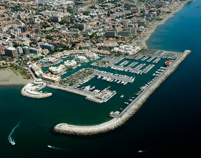 Qué hacer en Puerto Marina Benalmádena - Alquiler de Barcos en ...